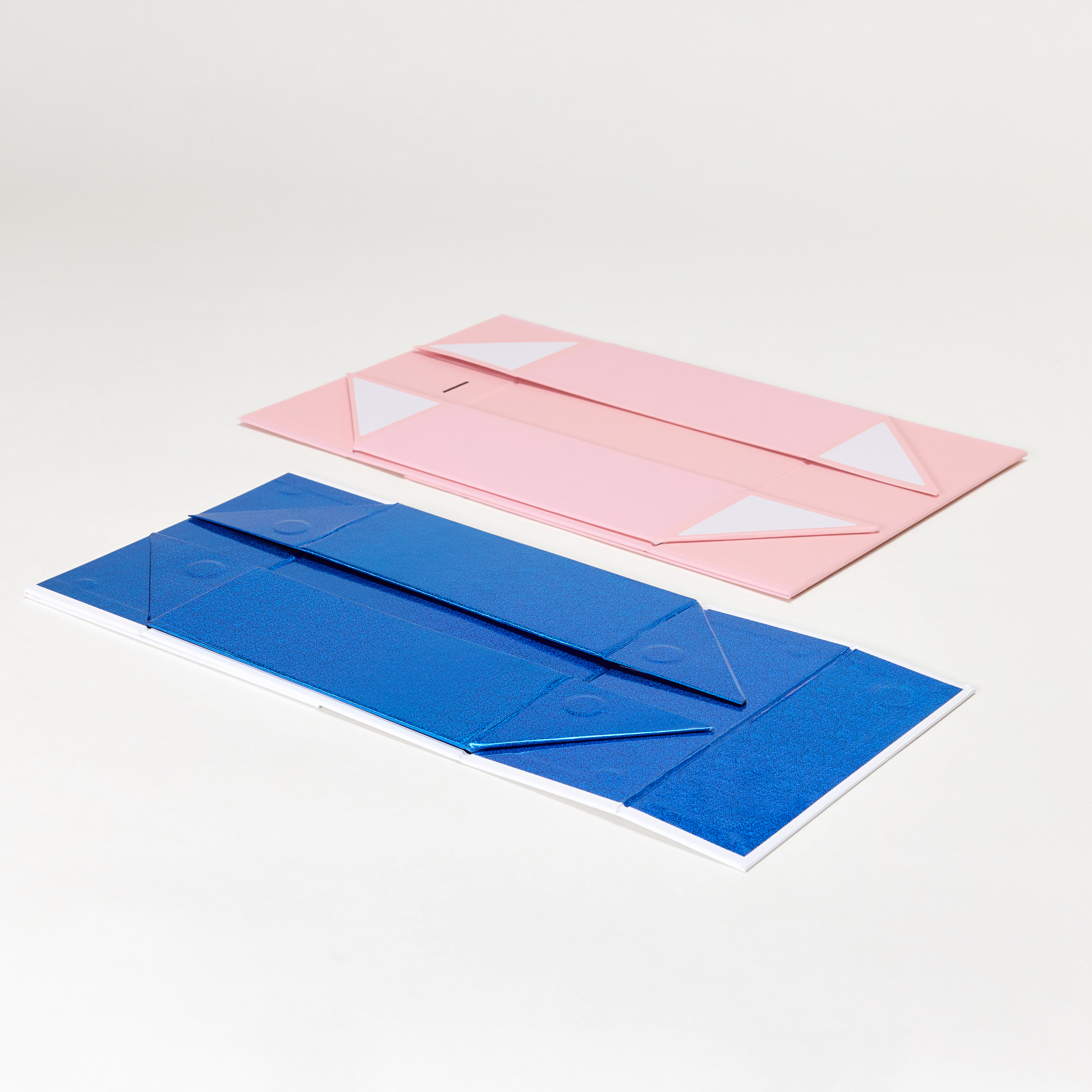 Reusable Paper Folding Packaging Box With Coloured Ribbon Space Saving